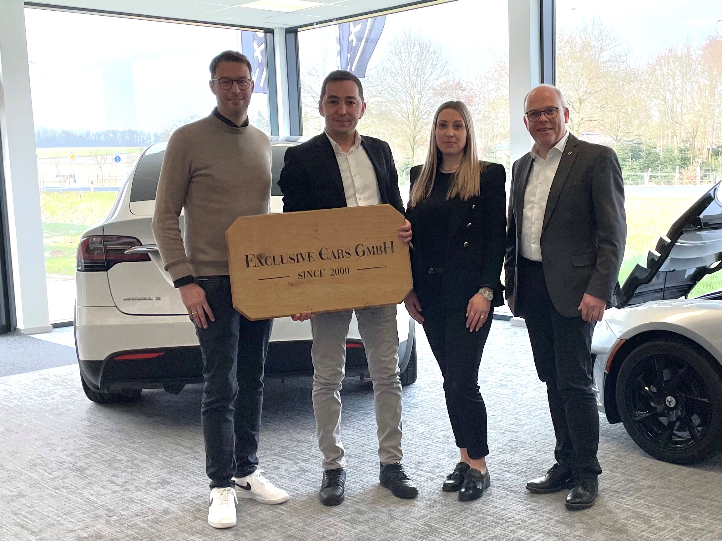 Exclusive Cars GmbH eröffnet neuen Standort in Emsbüren